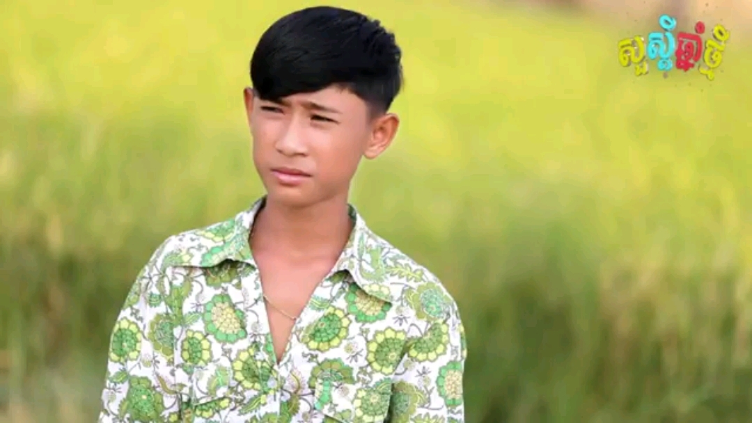 លង់ស្នេហ៍ក្រមុំសុរិន្ទ -ផារិន「OFFICIAL VIDEO」អបអរសាទរពិធីបុណ្យចូលឆ្នាំខ្មែរ - TNAOT