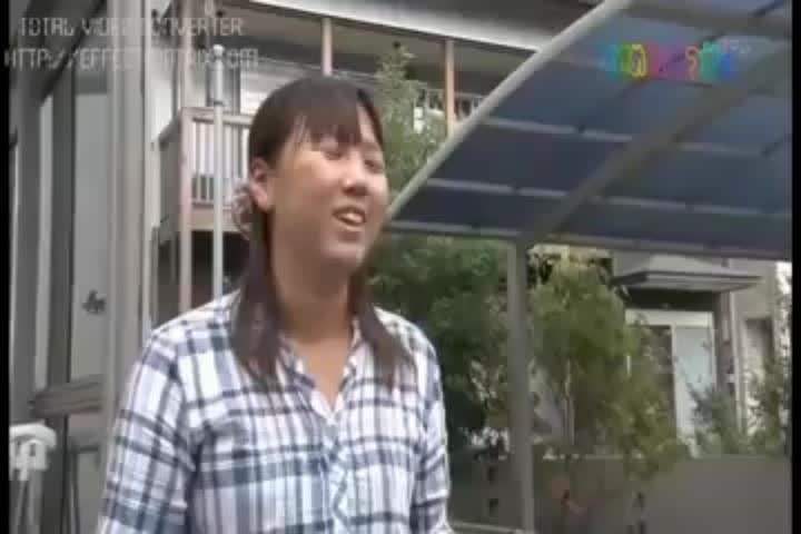 Japan kid go shopping alone - TNAOT