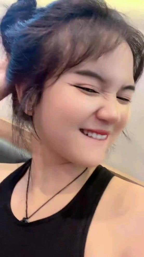 ស្រីស្អាតក្នុង Tiktok - TNAOT