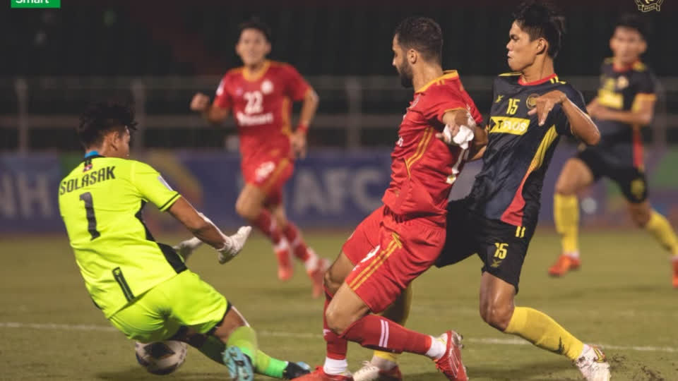 ក្លិបបាល់ទាត់នៅកម្ពុជា នៅតែពុំអាចឆ្លងផុតវគ្គជម្រុះនៃពានរង្វាន់បាល់ទាត់ AFC Cup - TNAOT