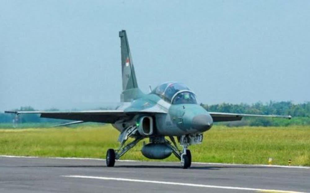印尼一架超音速战机坠毁：系从韩国进口 残骸曝光 - TNAOT