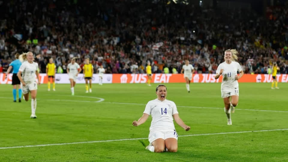 Women Euro 2022 ៖ អង់គ្លេសឡើងវគ្គផ្តាច់ព័្រត្រក្រោយទម្លាក់ស៊ុយអែត ៤-០ - TNAOT