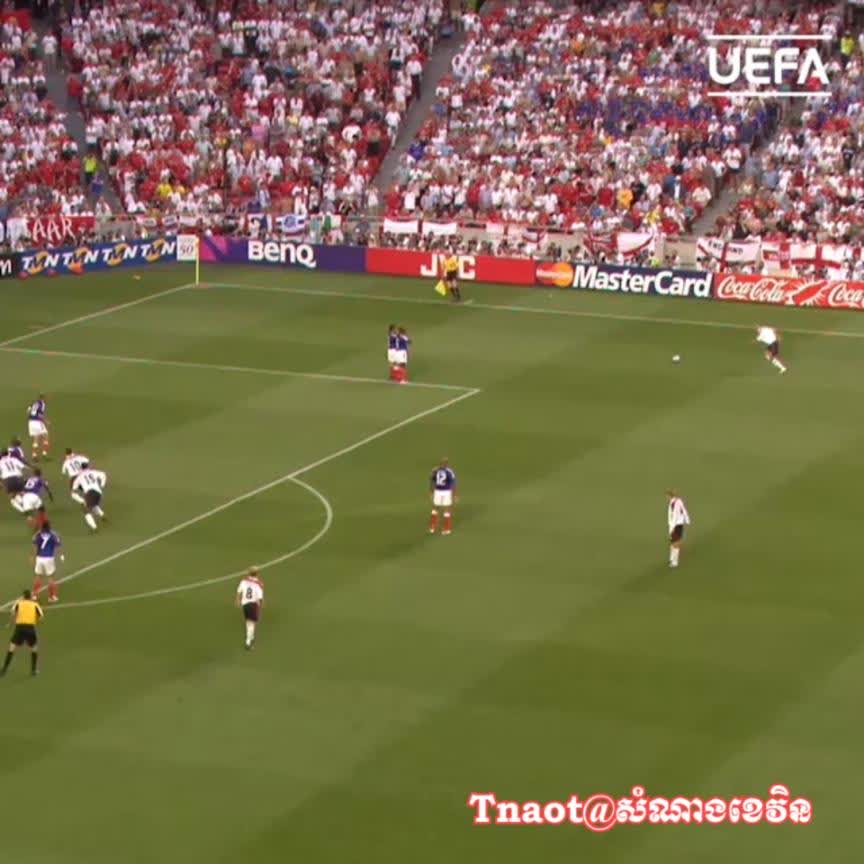 តោះមកមើលប្រវត្តិលេងចំណុចពិសេសរបស់កីឡាករ David Backham UEFA EURO 2004 - TNAOT