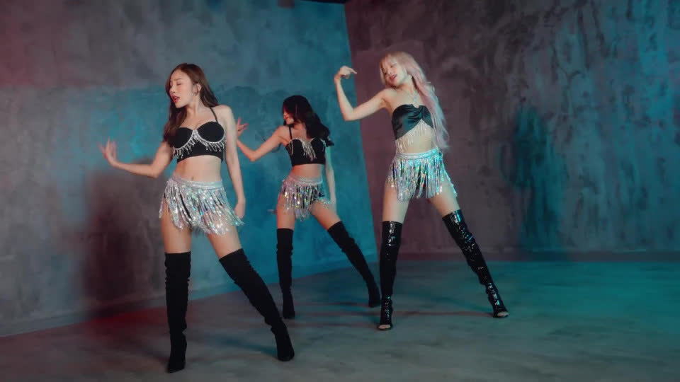 'Bam Bam'| ក្បាច់រាំប៊េសយ៉ាងណា ក៏នៅចាញ់សម្រស់អូនទេ - TNAOT