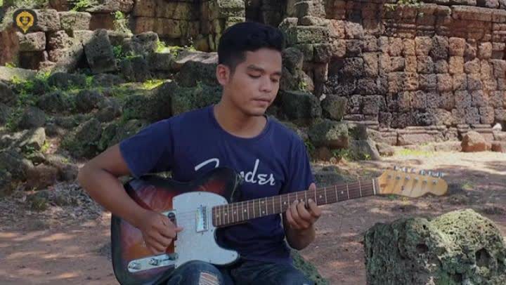 ពង្សសាវតាខ្មែរ / by Tola Solo - TNAOT