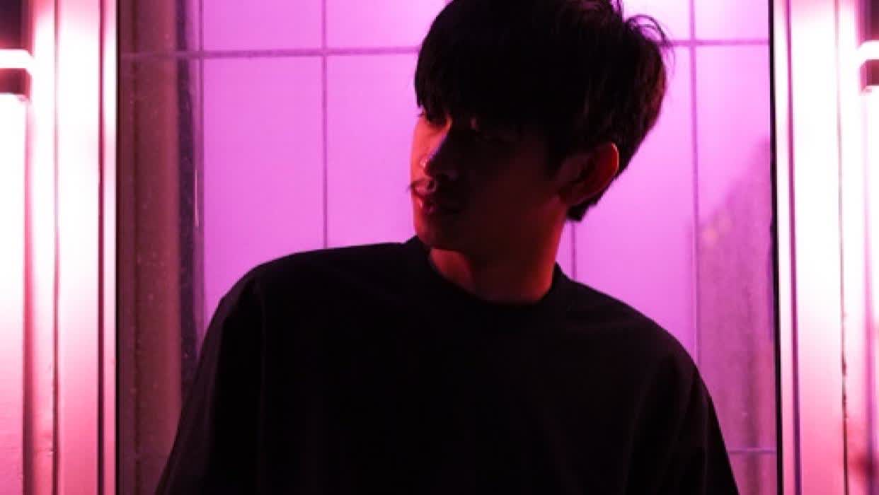 កុំស្រឡាញ់បងអី - Song by : Tena - TNAOT