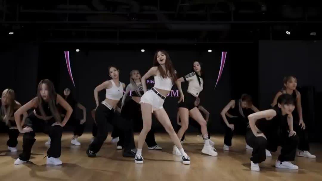 BLACKPINK - ‘Pink Venom’ DANCE PRACTICE VIDEO - TNAOT