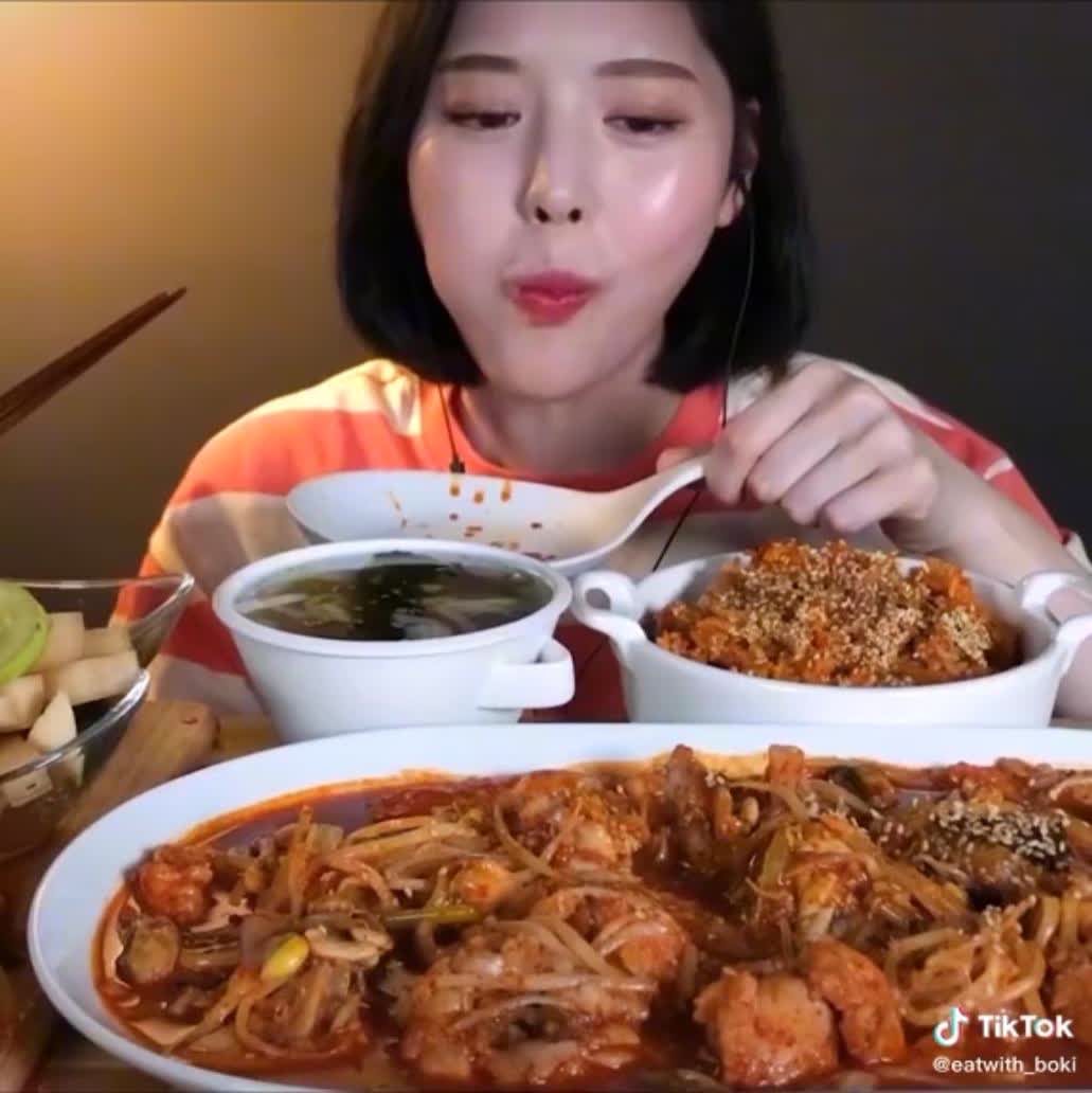 ញុំាឡើងពេញមាត់ - TNAOT