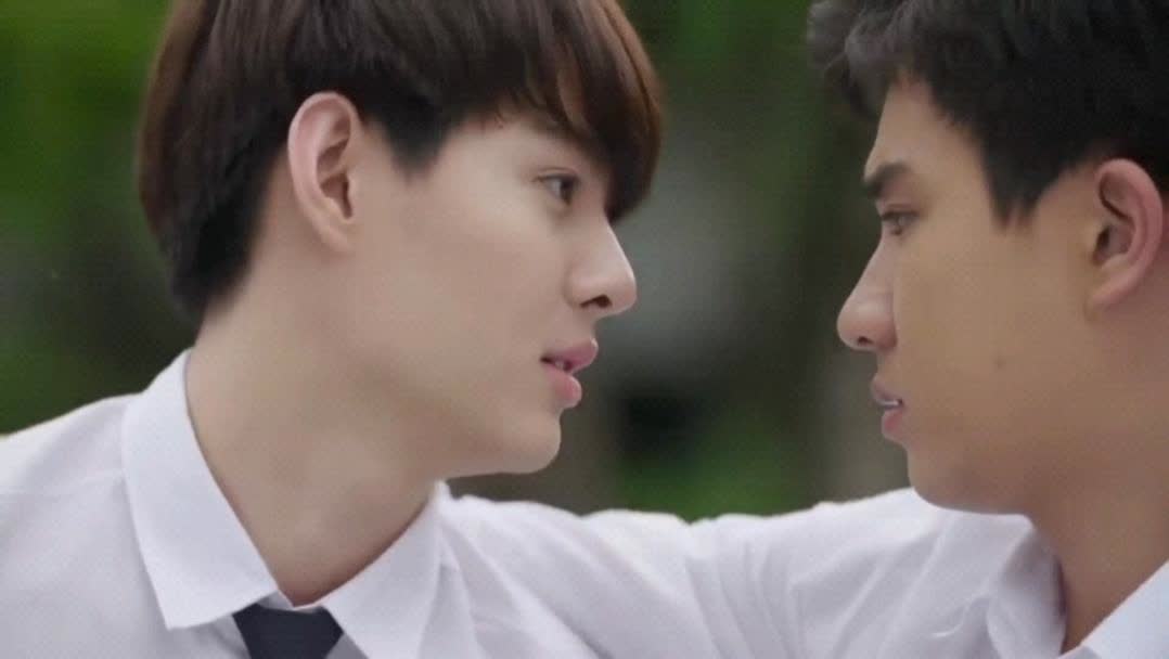 រឿង ស្នេហាចៃដន្យ ភាគទី១ ប្រភេទ BL - TNAOT