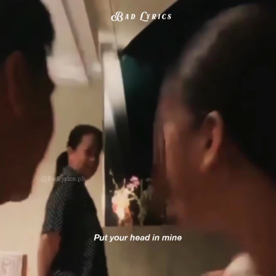 រវល់តែ Sweet ភ្លេចមើលម៉ាក់នៅក្រោយ🤭☺️😘😂 - TNAOT