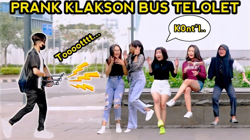 PRANK KLAKSON BUS TELOLET.. AUTO KAGET..!! - TNAOT