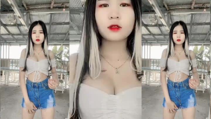 តោះមើលស្រីស្អាតរាំក្នុង Tik Tok😍😏 - TNAOT