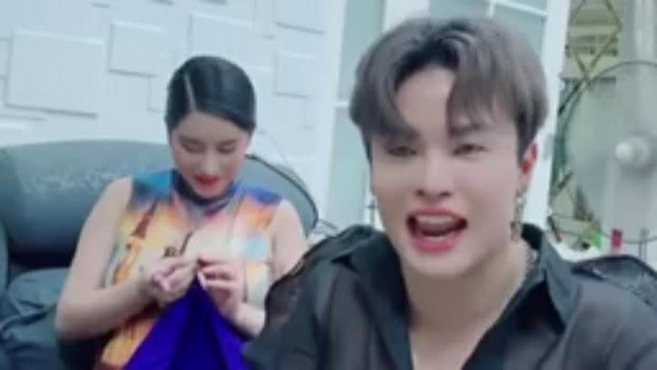 អាវតម្លៃមួយម៉ឺនដុល្លារជីវិត ប៉ាវីតឱ្យស្ពៃ. - TNAOT