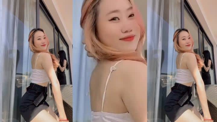 តោះមើលស្រីស្អាតរាំក្នុង Tik Tok💘 - TNAOT