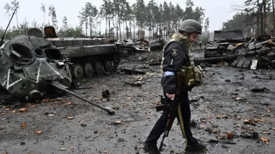 ប្រជាជនរុស្ស៊ីបានប្រមូលថវិកាប្រហែល 45,000 ដុល្លារសម្រាប់កងទ័ពធ្វើសង្គ្រាម - TNAOT