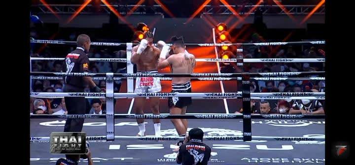 ធឿនធារ៉ាជាមួយកីឡាករថៃ.ថៃហ្វាយ#2 - TNAOT