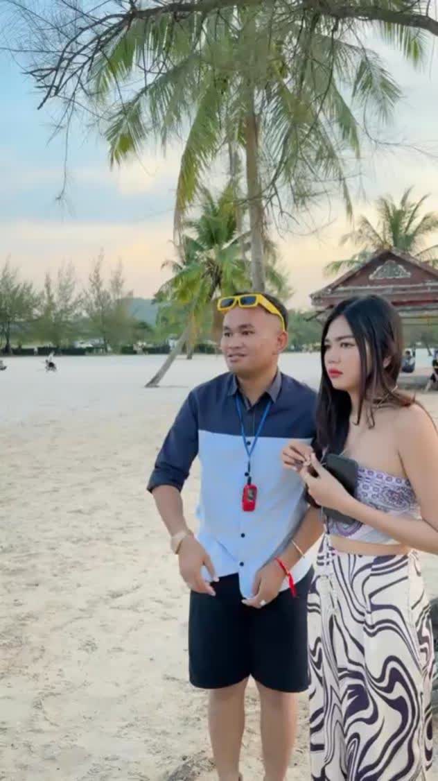 រឿង "កឺកឺៗញ៉ែប៉ះចំសង្សារគេ" (The Best Teaser Trailer Clip)🤣📱💻ធានាថាល្អមើលហើយឆើចចុកពោះហ្មង - TNAOT