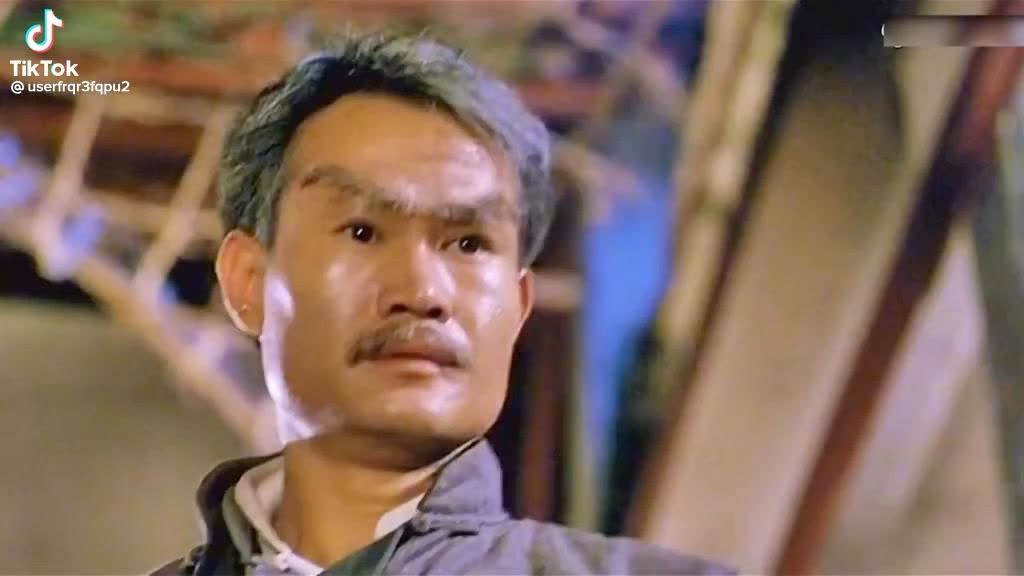 គ្រូម៉ៅ កំចាត់បិសាច Tnaot