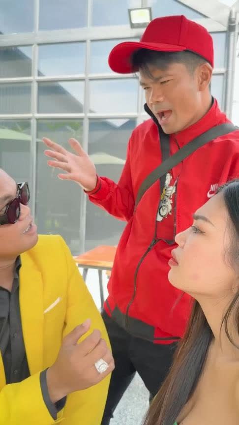 រឿង "ចង់និយាយថា...Bro Love 💕 Sis" (The Best Teaser Trailer Clip)😂📱💻 - TNAOT