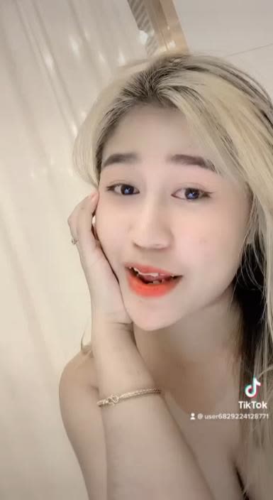 cute girl😘 - TNAOT